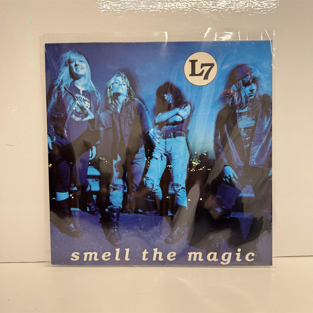 L7 - Smell The Magic 12" Vinyl Mini Album | Dig In Records